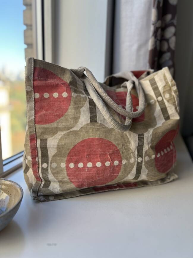 Achievement Unlocked: Our Favorite Bag, Now in Vermilion! – Modern ...