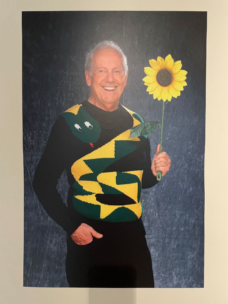 A Knitter’s Day Trip: Gyles Brandreth – Modern Daily Knitting