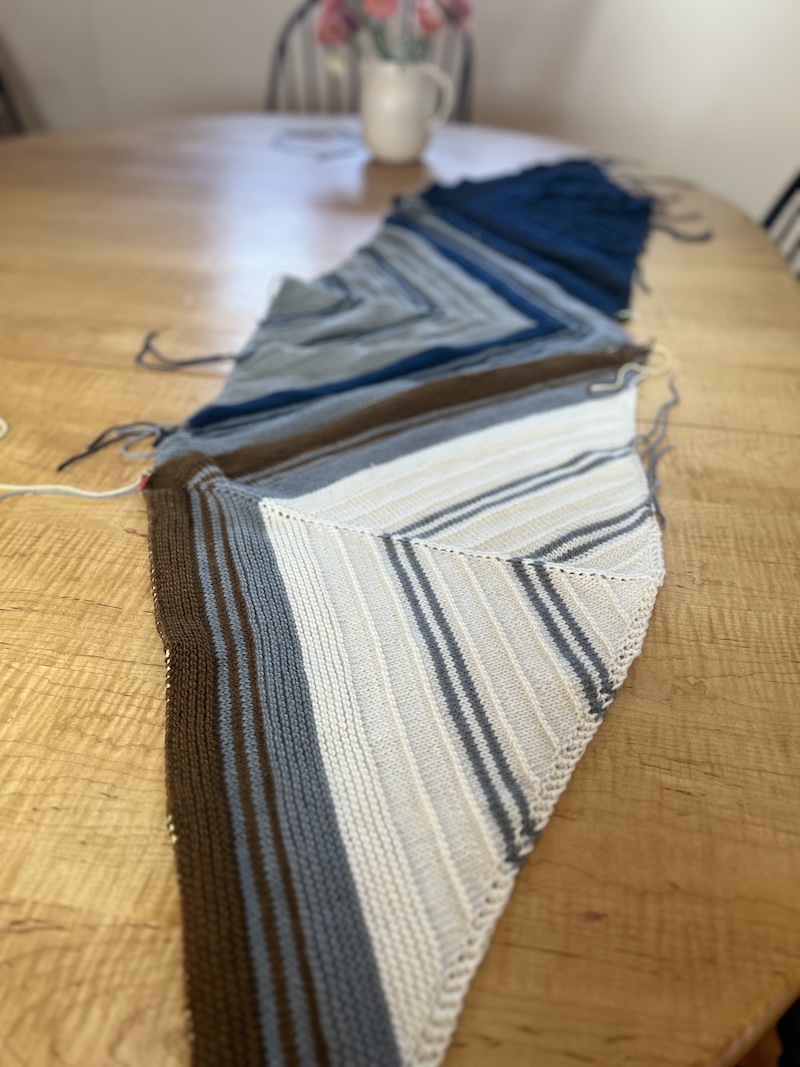 Cuatro Wrap: Those Long Grafted Seams – Modern Daily Knitting