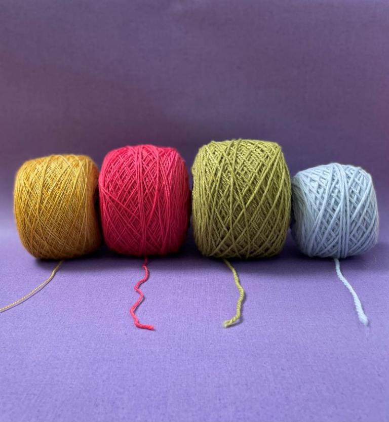 Yarn Detective: Drape and Elasticity – Modern Daily Knitting