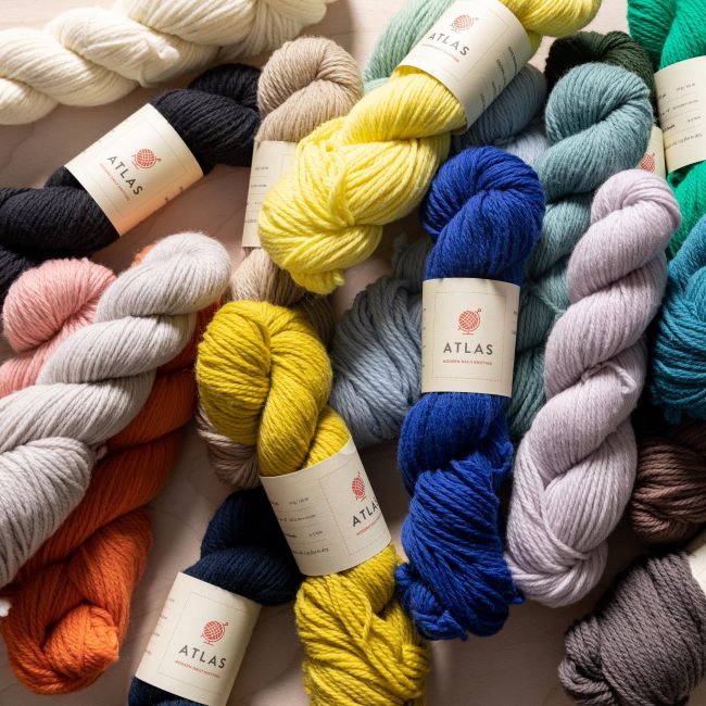 Atlas Insider: Cozy Crafty Cottage – Modern Daily Knitting