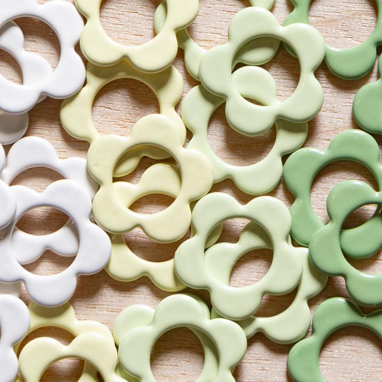 Flower Stitch Markers – Modern Daily Knitting