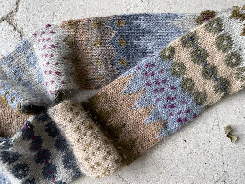Up Close: A Sampler Scarf – Modern Daily Knitting