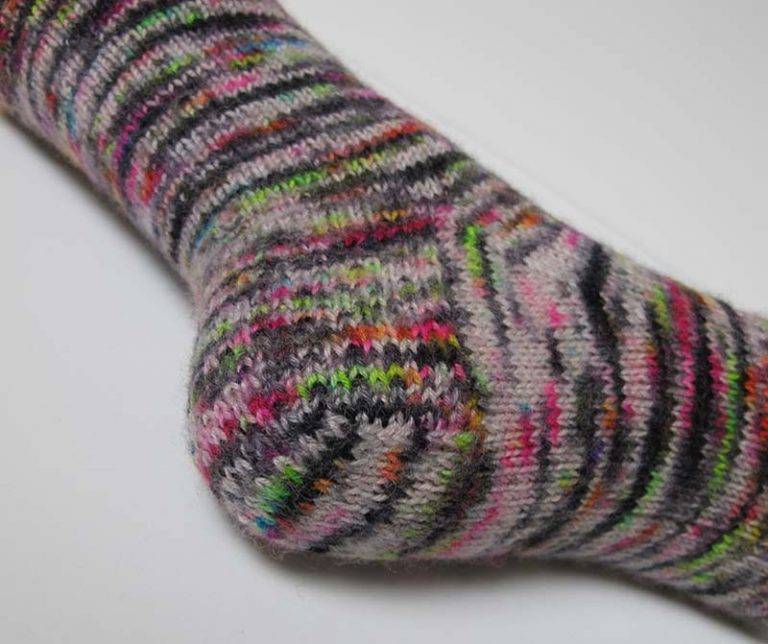 Techniques in Depth: How to Make Socks That Last – Modern Daily Knitting