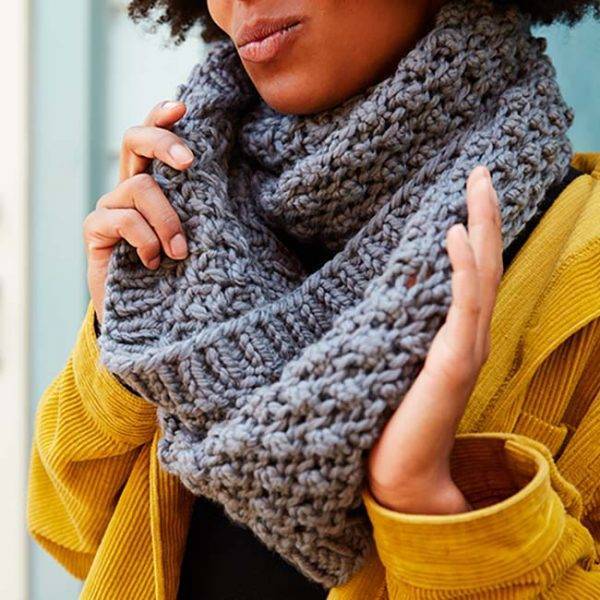 Brambleberry Cowl – Modern Daily Knitting