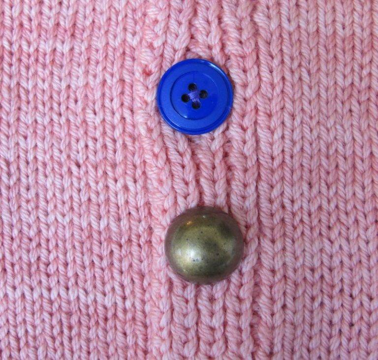 Techniques in Depth: How to Attach Buttons – Modern Daily Knitting
