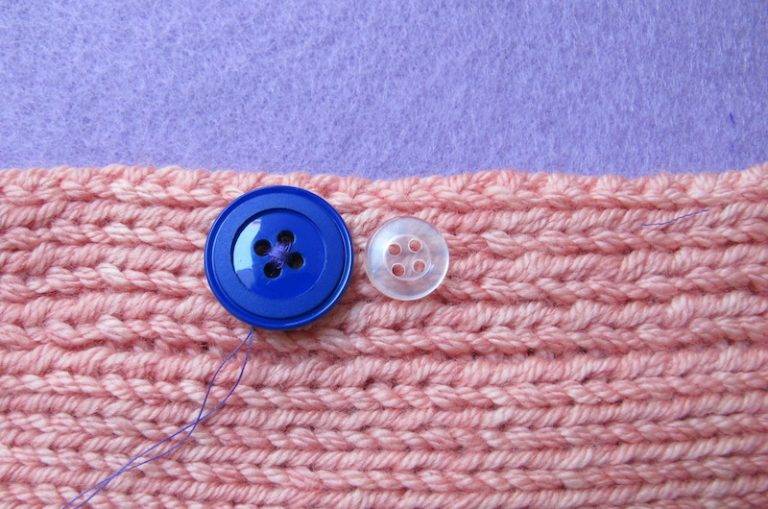 Techniques in Depth: How to Attach Buttons – Modern Daily Knitting