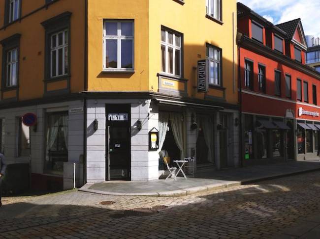 A Knitter’s Weekend: Bergen, Norway – Modern Daily Knitting