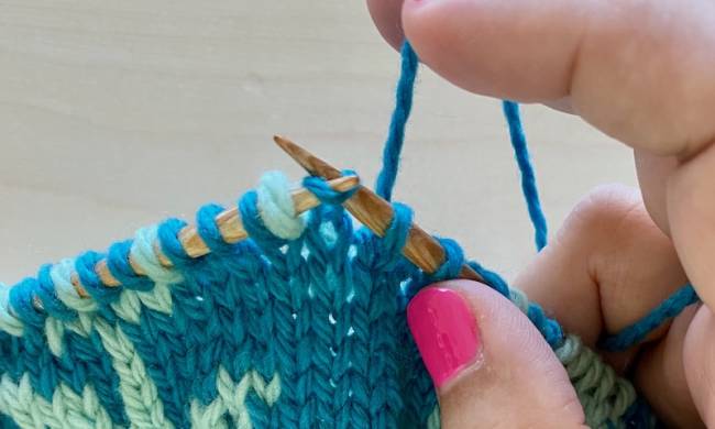 How to Work Ladderback Jacquard – Modern Daily Knitting