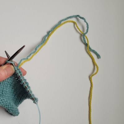Skill Builder: Joining Yarns – Modern Daily Knitting