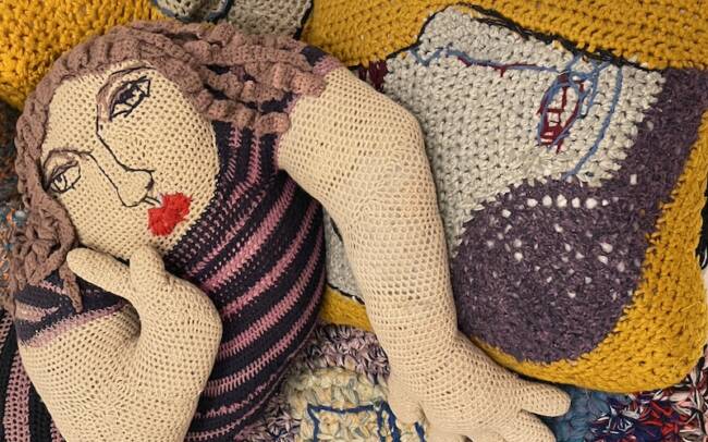 The Fabrics of Democracy and Revolt – Modern Daily Knitting