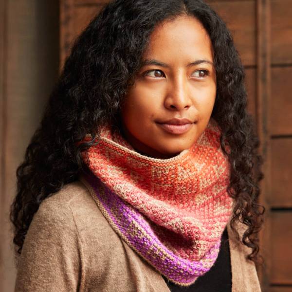 Ocean Waves Cowl – Modern Daily Knitting